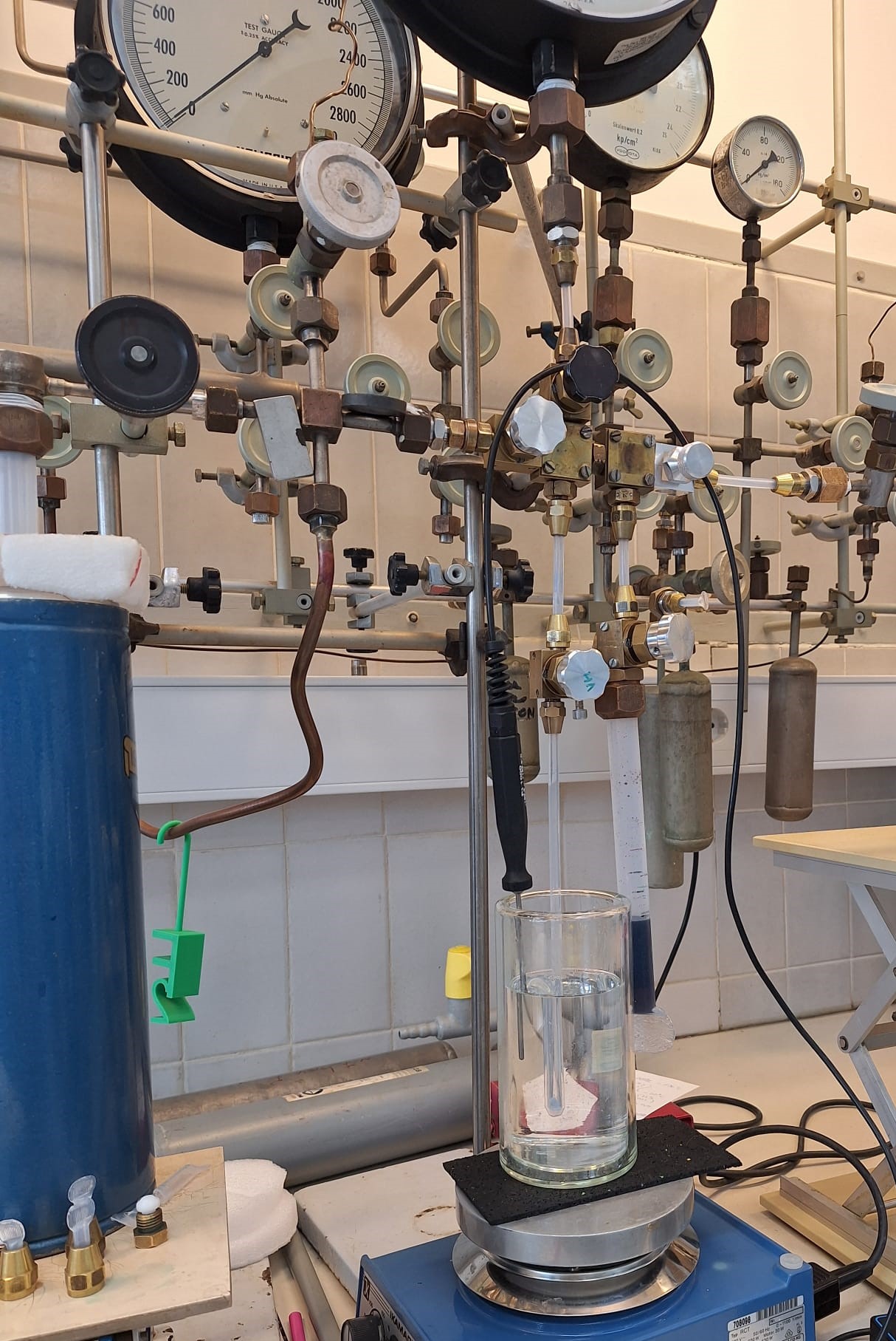 Noble-Gas Compounds meet X-ray Charge Density and High-Pressure ...